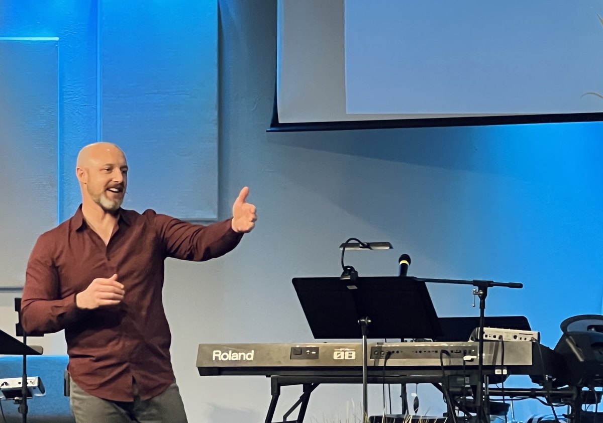CrossPoint Church